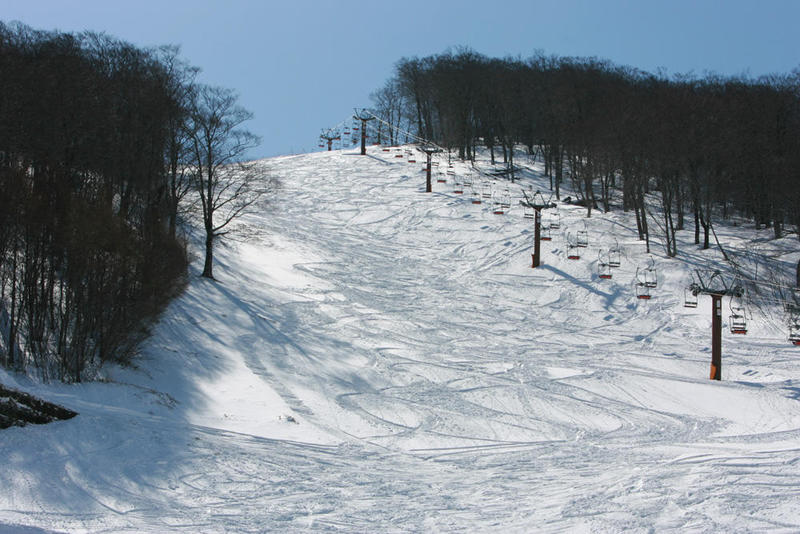Onikoube Ski Resort - kingdom of winter trip TOHOKU WINTER PLAY - JAPAN ...