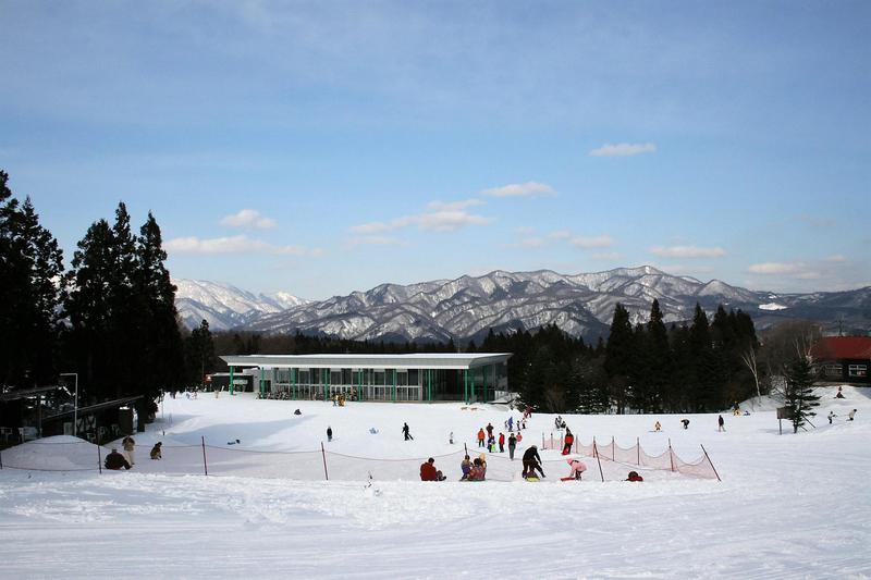 Onikoube Ski Resort - kingdom of winter trip TOHOKU WINTER PLAY - JAPAN ...